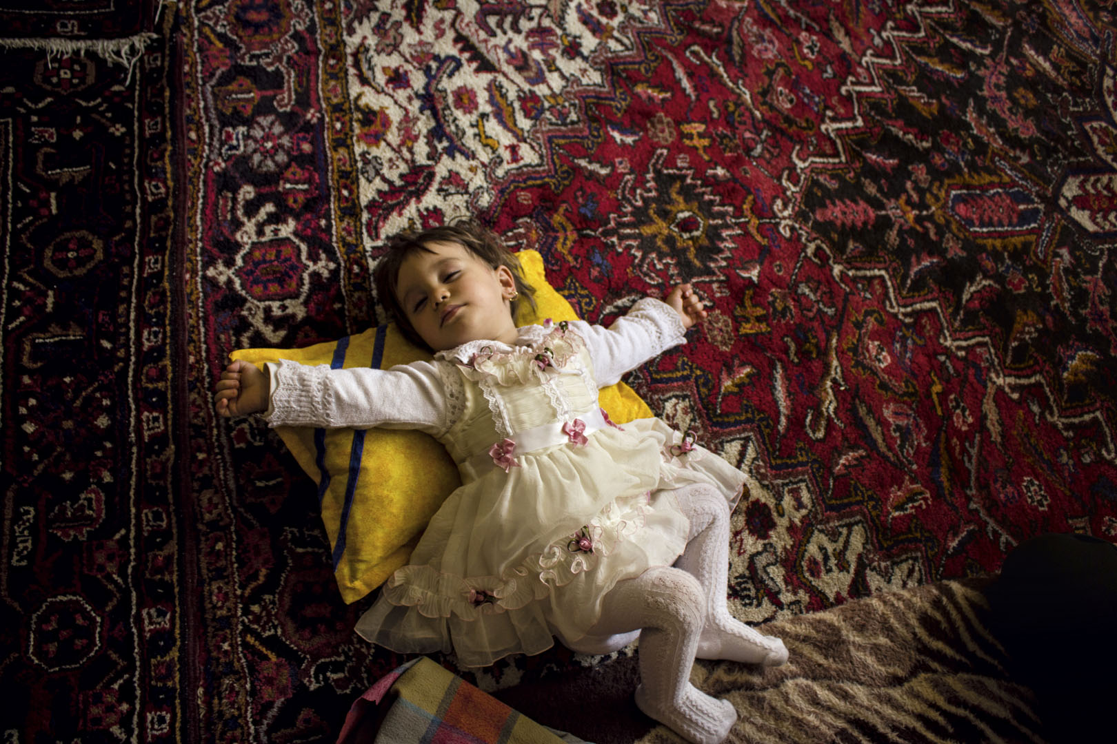 15 Photographers – Iranian Living Room – burn magazine