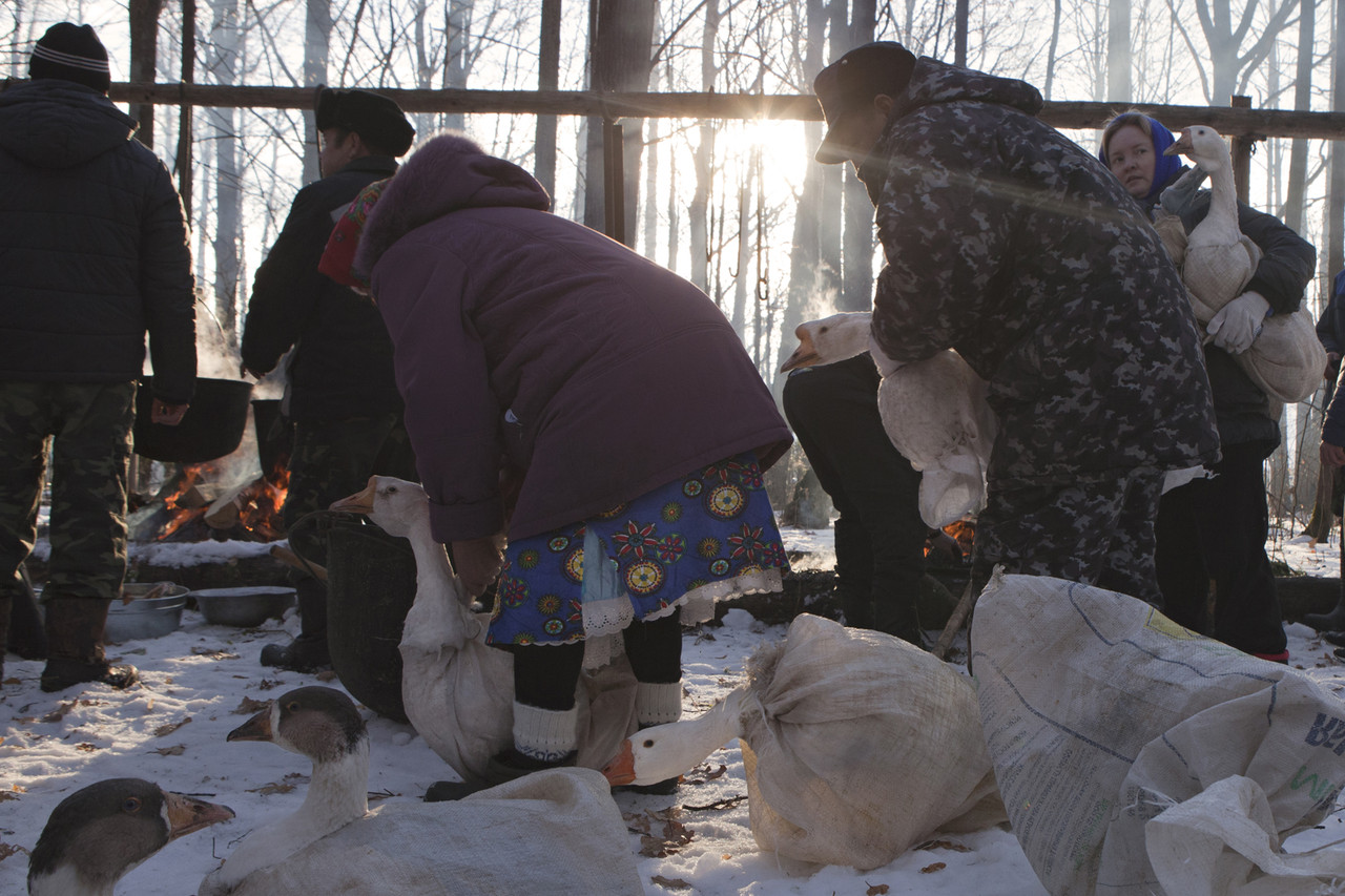 Raffaele Petralla – Mari People, a Pagan Beauty – burn magazine